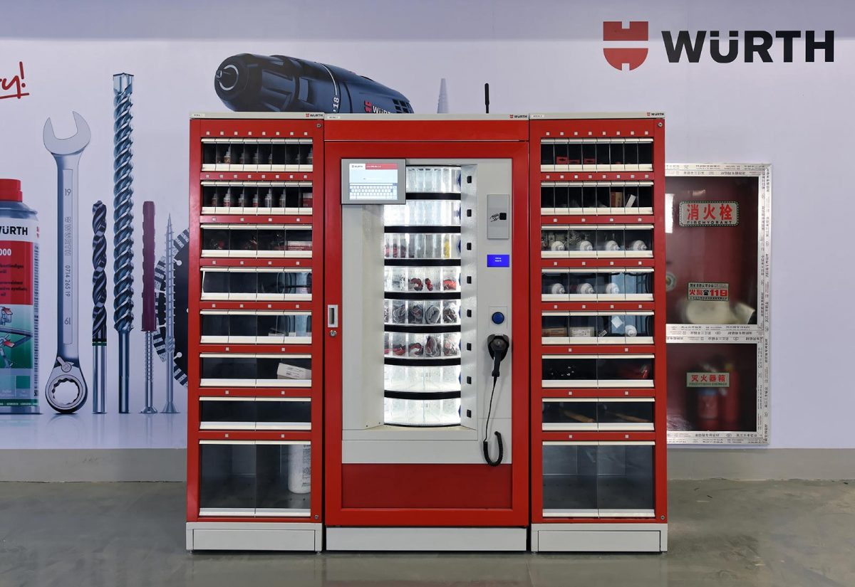 Smart Vending Machine - Smart Factory Kunshan